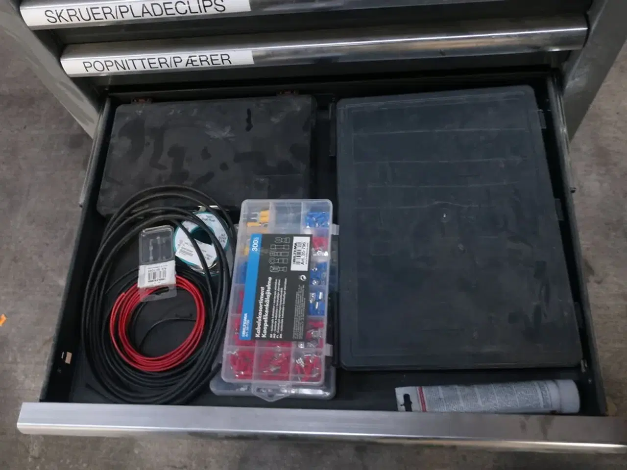 Værkstedsreol | Hals/Hou - GulogGratis.dk