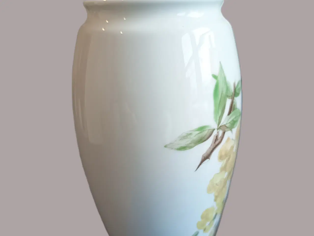 Bing & Grøndahl- Vase med guldregn - 62/254 | Vamdrup - GulogGratis.dk