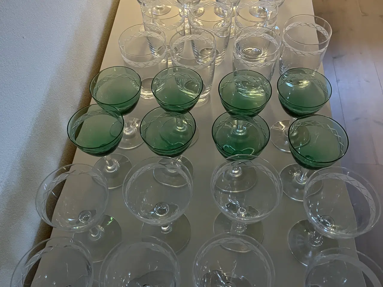 Ejby glas fra Holmegaard 41stk | Årre - GulogGratis.dk