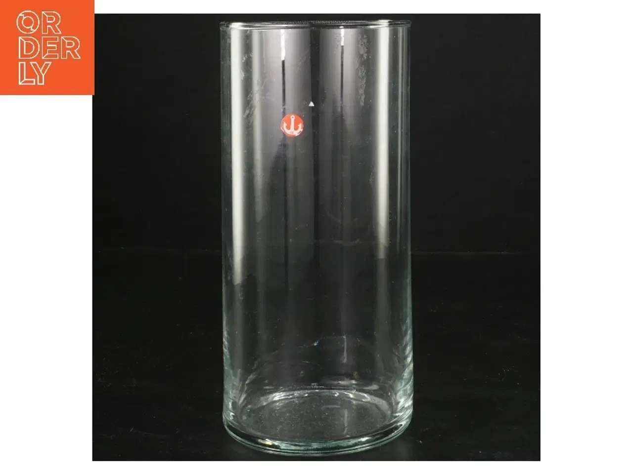 Ny Cylindrisk glasvase fra Ai (str. Ø 9x19 cm) | Slangerup - GulogGratis.dk