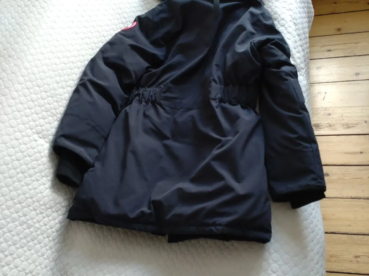 Ægte Canada Goose | Bogense - GulogGratis.dk