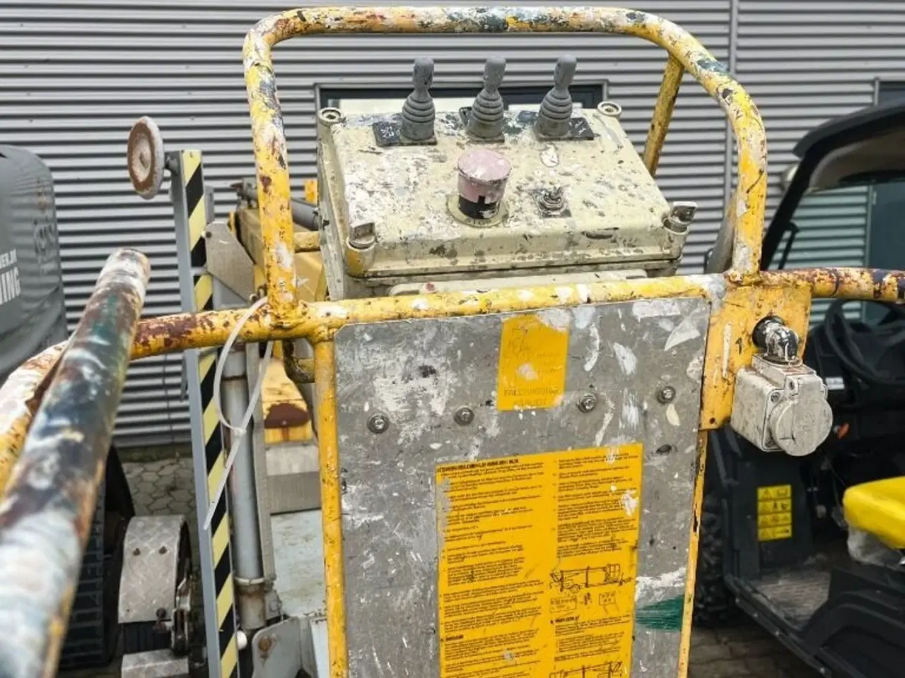 Omme 1050 E ZB1 10,50 Meters Trailerlift | Vallensbæk Strand - GulogGratis.dk