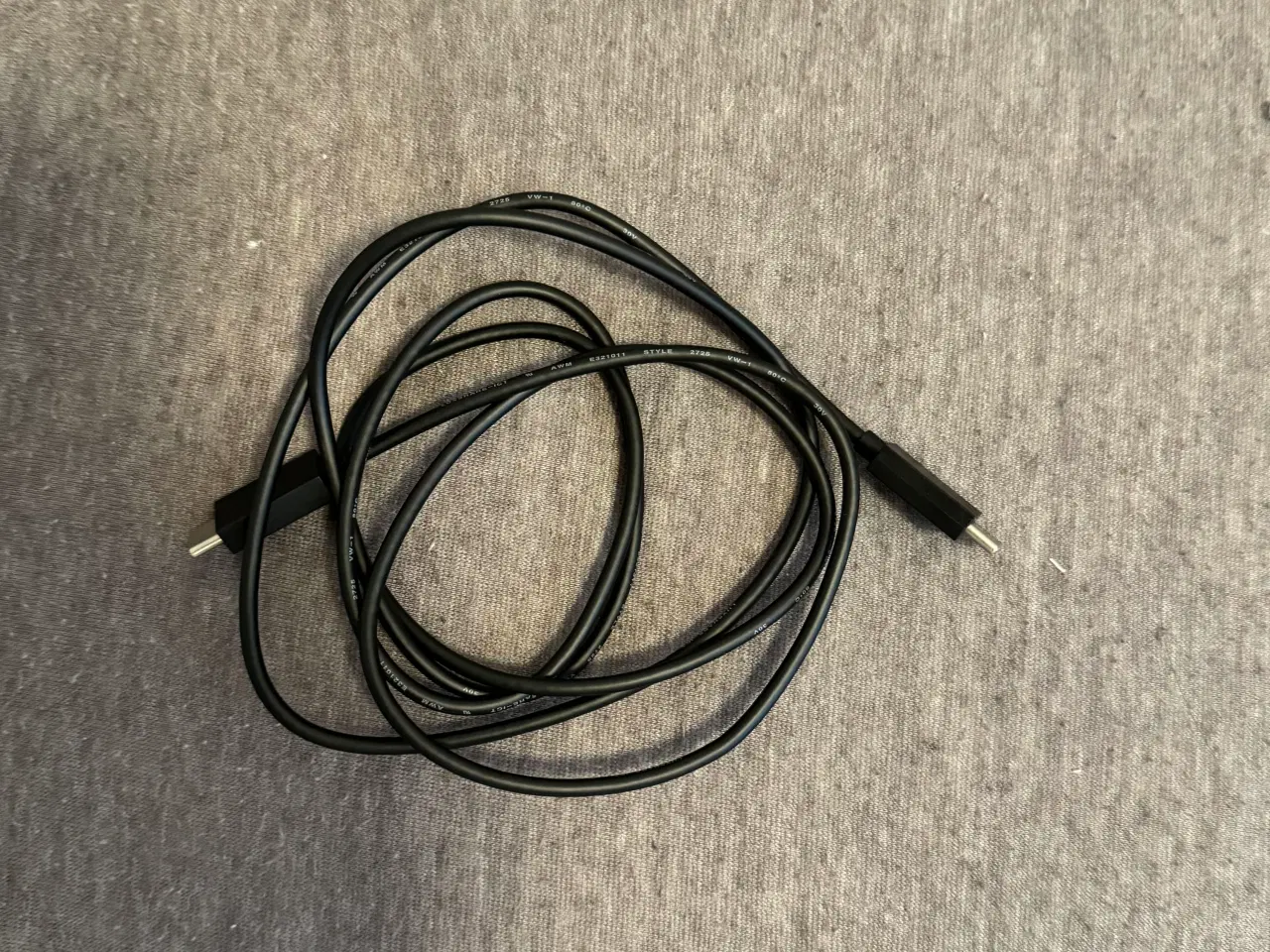 Playstation 5 slim 1tb + Samsung smart TV + 3 spil | Aalborg - GulogGratis.dk