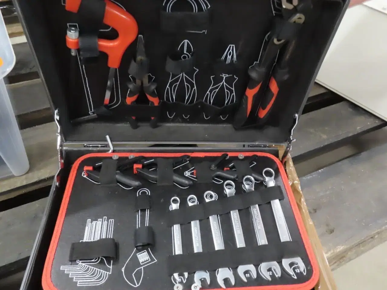 Værktøjssæt | Hasselager - GulogGratis.dk