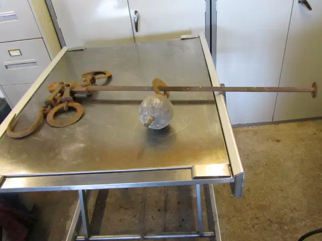 Bismervægt stor Jern, 100 år gl. 1 meter lang . | Jyderup - GulogGratis.dk