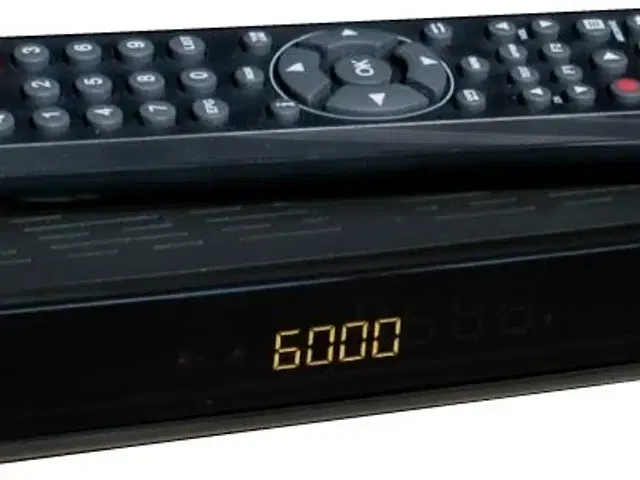 Triax DVB-C Tuner C-HD 207 CX med B&O Kit | Odense C - GulogGratis.dk