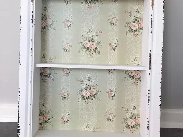 Ny smuk shabby chic hylde / kasse / reol | Ebeltoft - GulogGratis.dk