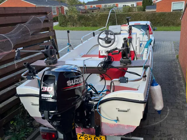 Motor Suzuki 4 takt langt ben | Munkebo - GulogGratis.dk