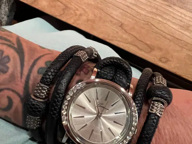 Flot smykkeur | Roskilde - GulogGratis.dk