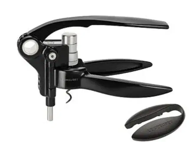 Screwpull Proptrækker med Folieskærer | København Ø - GulogGratis.dk