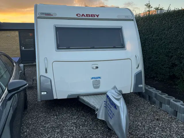 Cabby campingvogn 650 white line | Randers NV - GulogGratis.dk