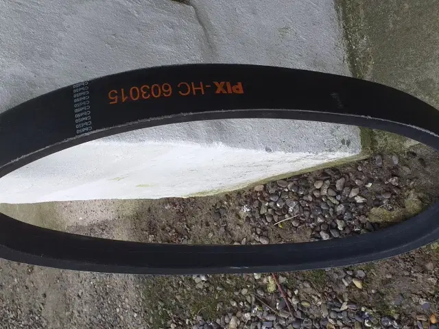 Ny Claas Dominator variator rem og reservedele | Hjørring - GulogGratis.dk