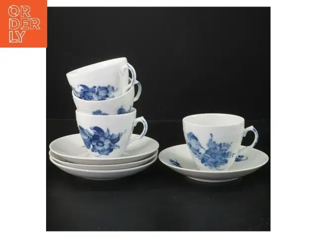 Blå Blomst kopper fra royal copenhagen og underkopper fra Royal Copenhagen (str. 4 stk Ø 8 & 14 ...