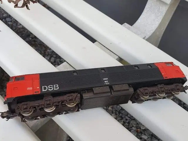Modeltog til DSB, model 1401 MZ - spor HO | Sunds - GulogGratis.dk