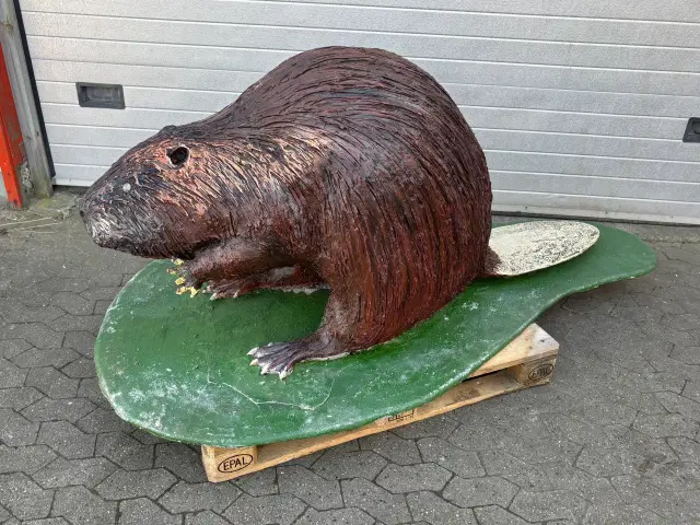 Kæmpe bæver figur fra butik - 220 cm lang | Nørresundby - GulogGratis.dk